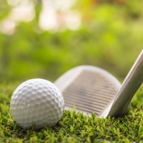 How To Hit A Flop Shot in Golf: The Right Technique