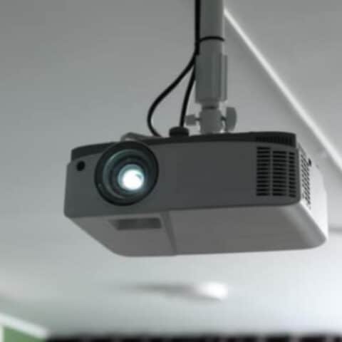 The 6 Best Projectors for Golf Simulator [2024 Reviews]